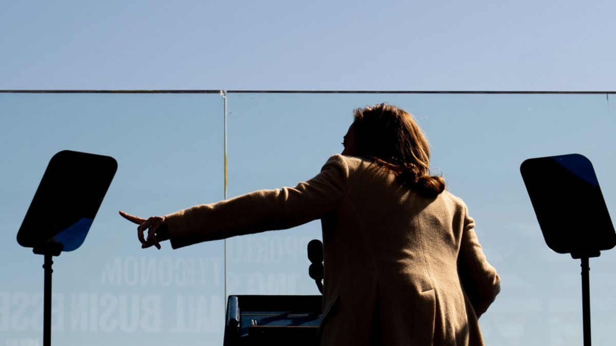 Van Trump-lookalike tot gespeelde nonchalance: zo bereiden Trump en ...