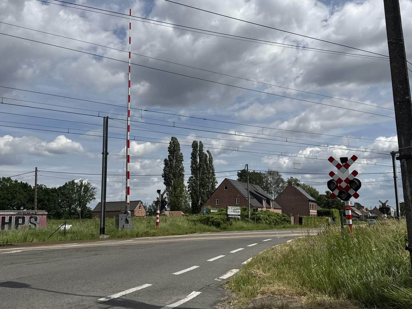 Nieuwe brug moet spooroverweg aan Liersesteenweg vervangen | GVA