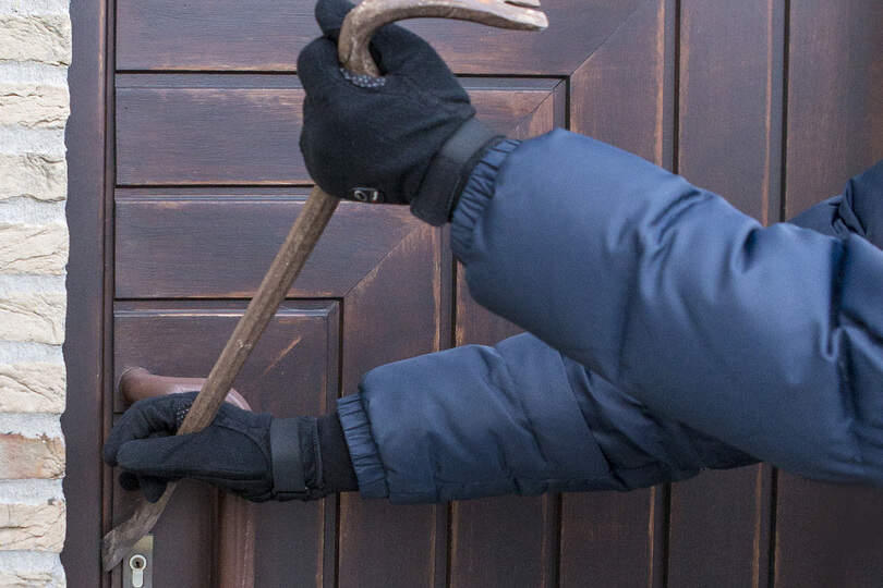 Inbraak in Hamont nadat raam wordt geforceerd | HBVL