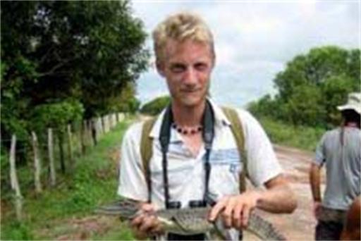 Casper Knops na anderhalf jaar eindelijk begraven in Vosselaar | GVA