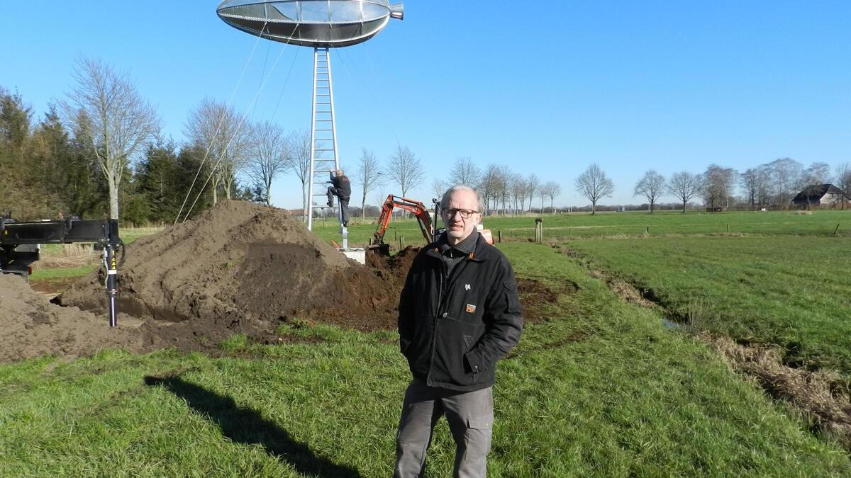 Zeppelin van Luk Van Soom fleurt voortaan oever van Mark-rivier op: “Er ...