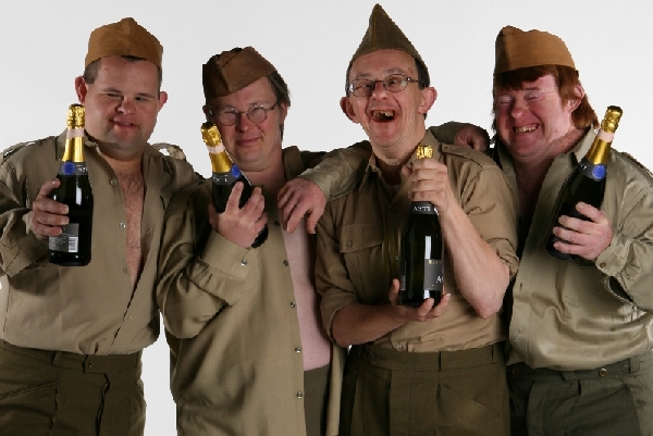 Koen De Preter maakt groepschoreografie met Theater Stap | GVA