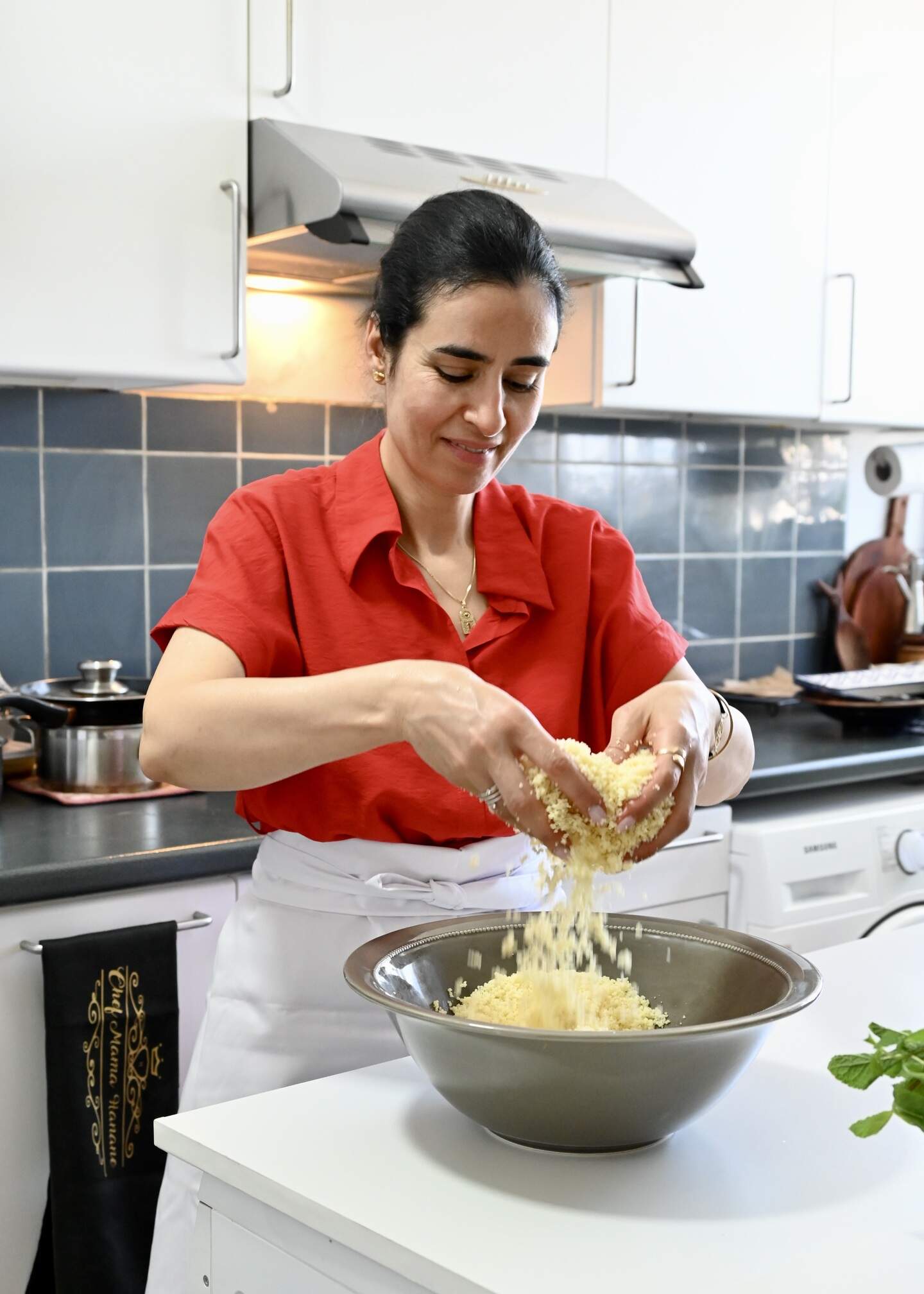 Deze populaire chef leert je Marokkaans koken met handig stappenplan ...