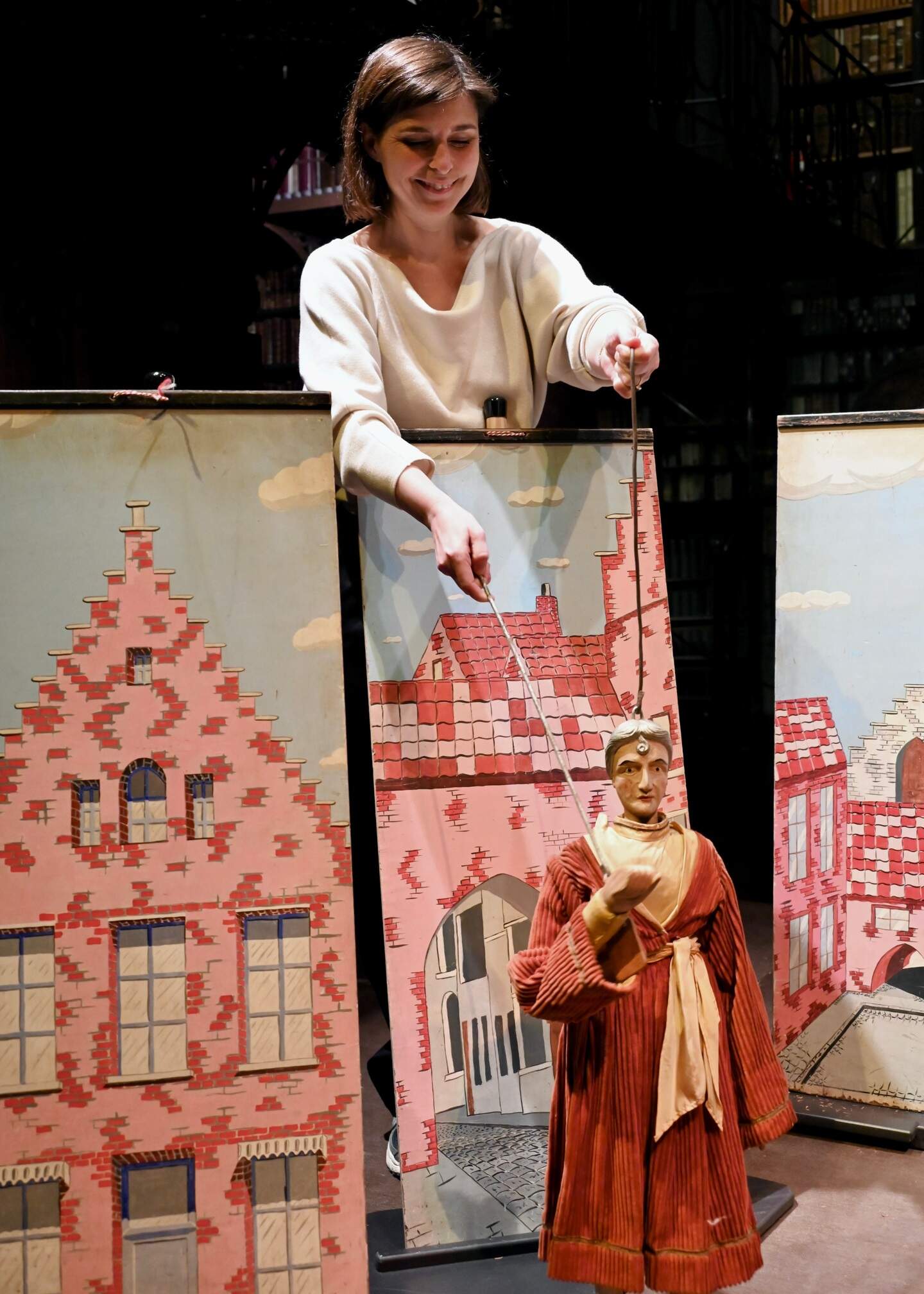 Antwerpse poesjenellen in ere hersteld met expo in Nottebohmzaal: “Nu ...