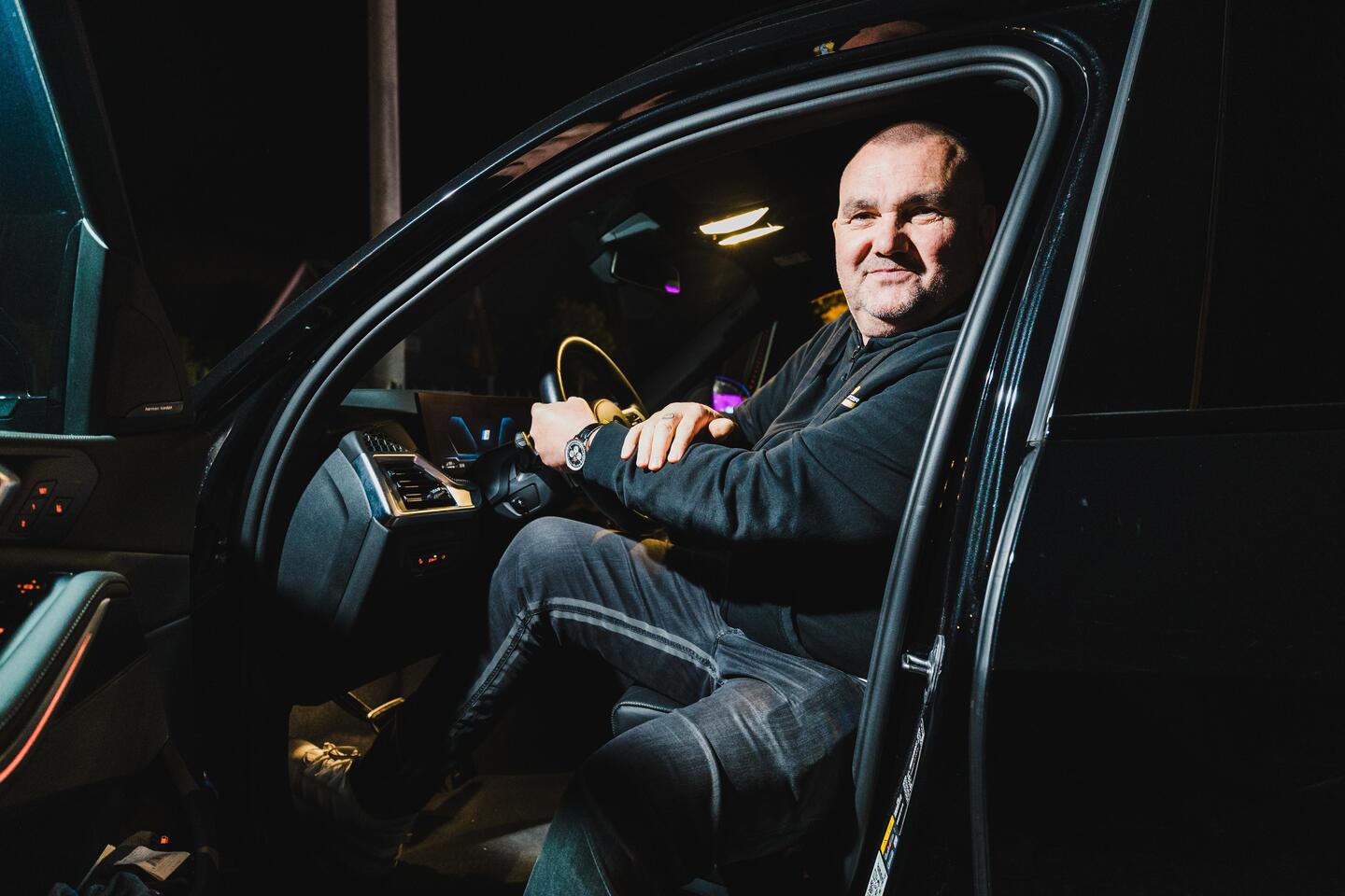 Yves Deruyter viert dj-carrière van 40 jaar en blikt openhartig terug ...