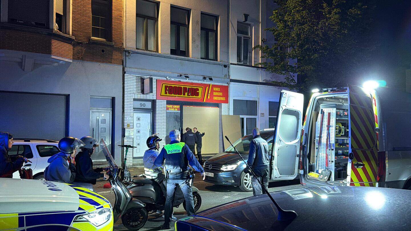 Rellen in Antwerpen door bezoek van bekende Youtuber ISAE: “Restaurant ...