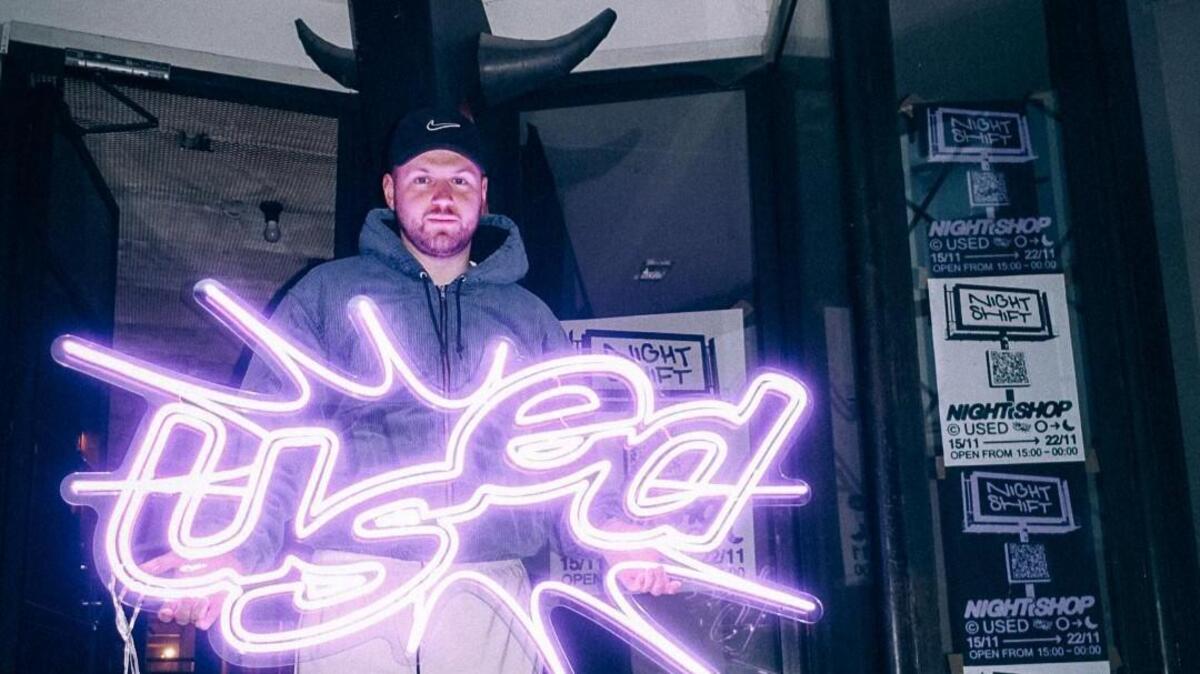 “Bifi’s, bier en vinylplaten”: populaire dj USED opent eigen ...