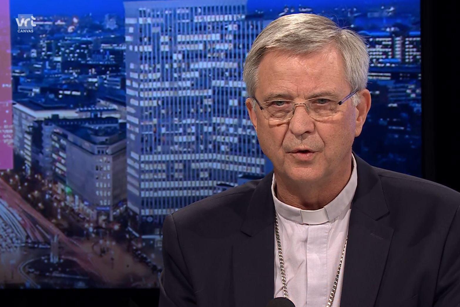 Bisschop Johan Bonny na laatste aflevering ‘Godvergeten’: “Aan Roger ...