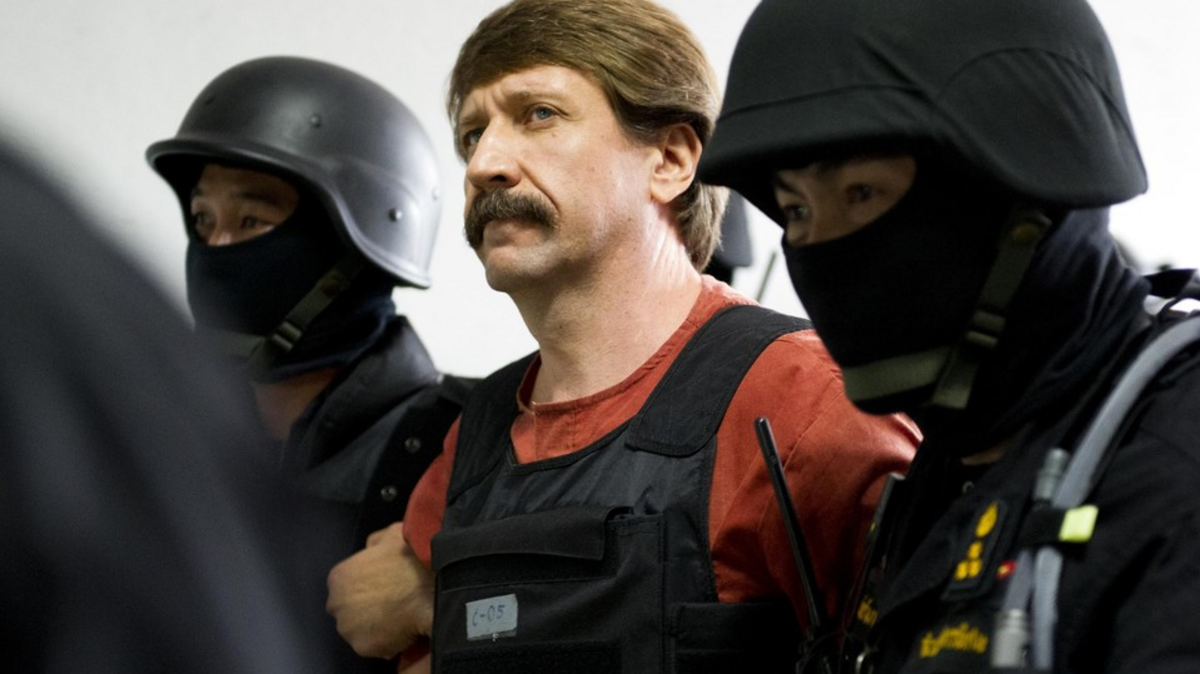 Keert beruchte wapenhandelaar Viktor Bout straks terug naar Rusland ...