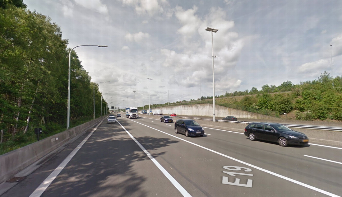 Vermoedelijke inbrekers slaan op de vlucht en spookrijden op E19 | GVA