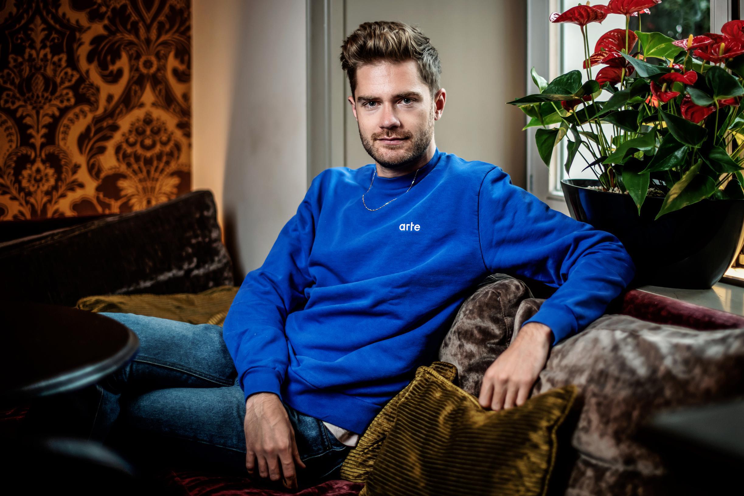 Lukas Dhont stort zich ten volle op de Oscarcampagne van ‘Close’: “We ...