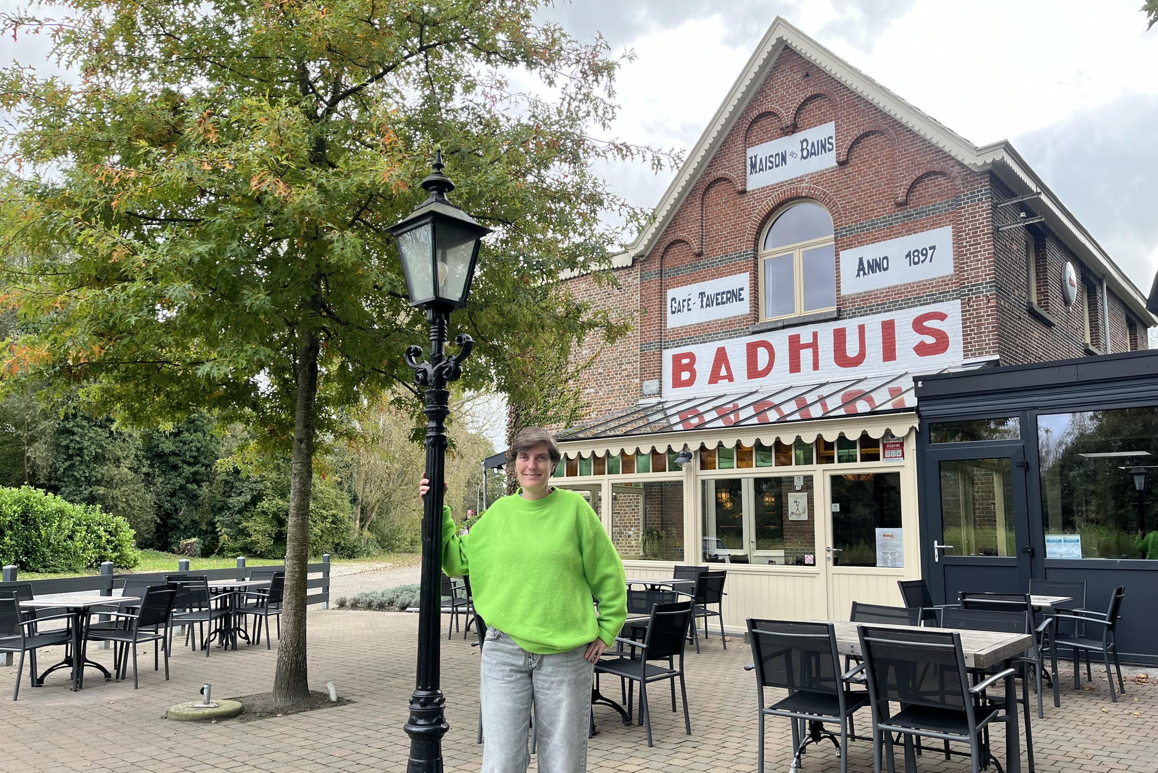 Liesbeth heropent iconische horecazaak Badhuis: “Ik wou eigenlijk een ...