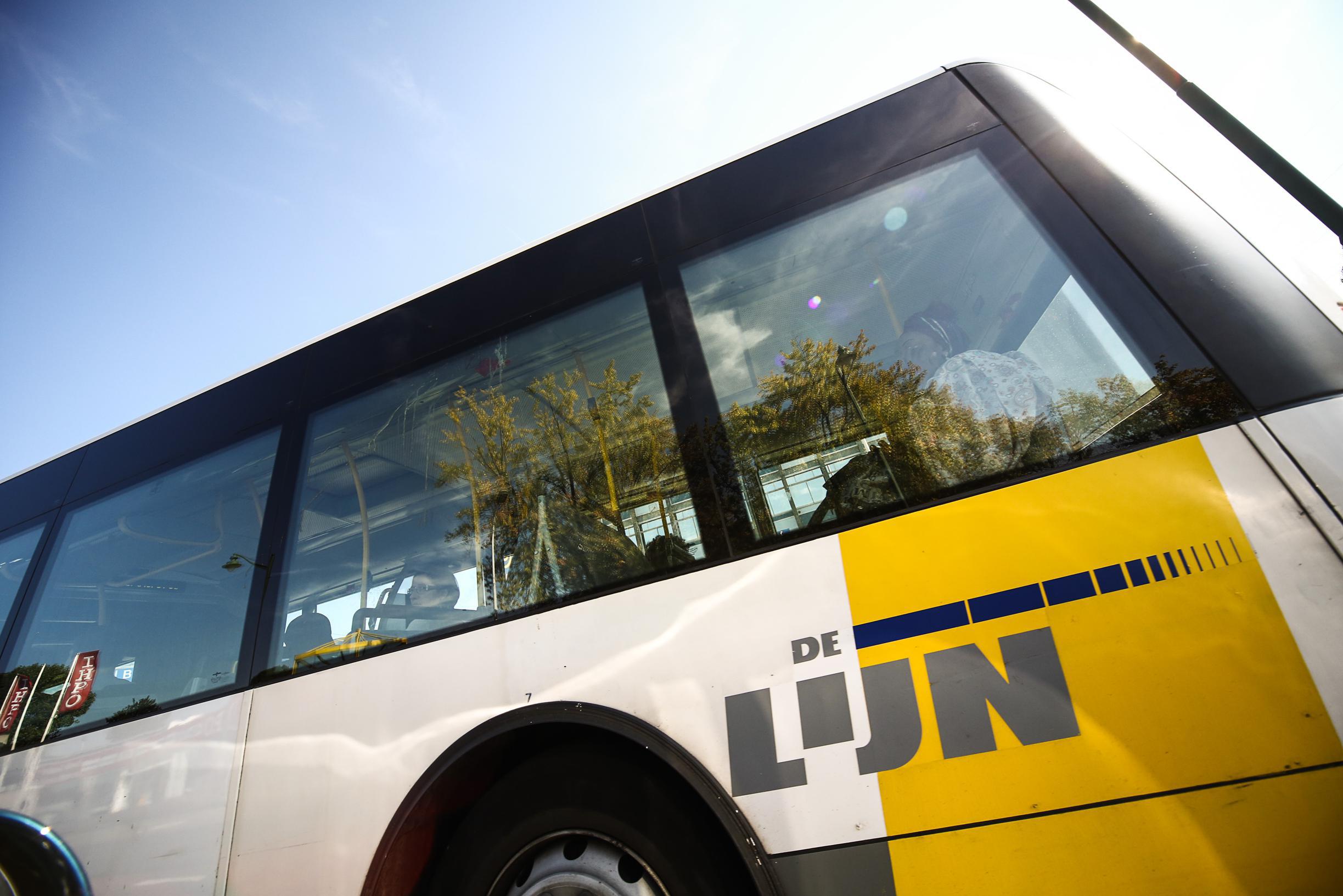 Koersen en trial laten De Lijn anders rijden | GVA