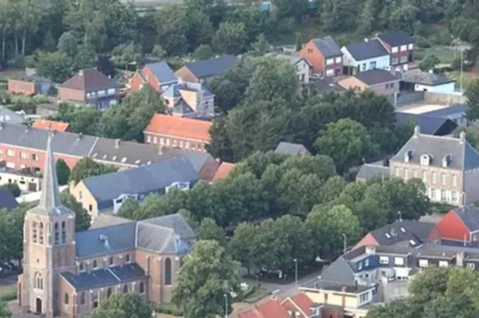 Gemeentebestuur wil RUP voor dorpskom Oevel aanpassen | GVA