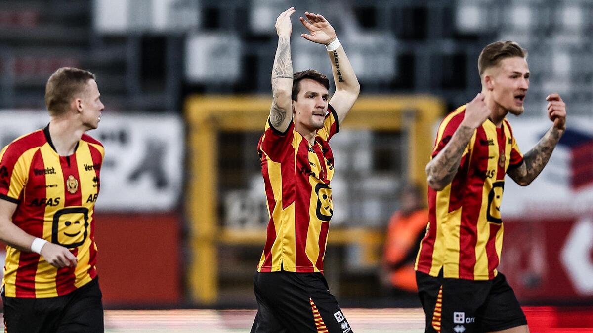 KV Mechelen bezorgt interim-coach Fred Vanderbiest en zichzelf gouden ...