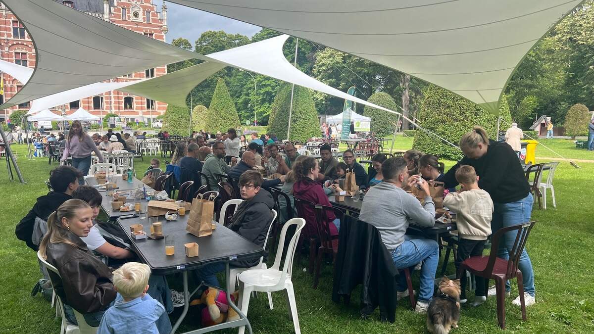 Picknick in 't park lokt meer dan 400 mensen | GVA