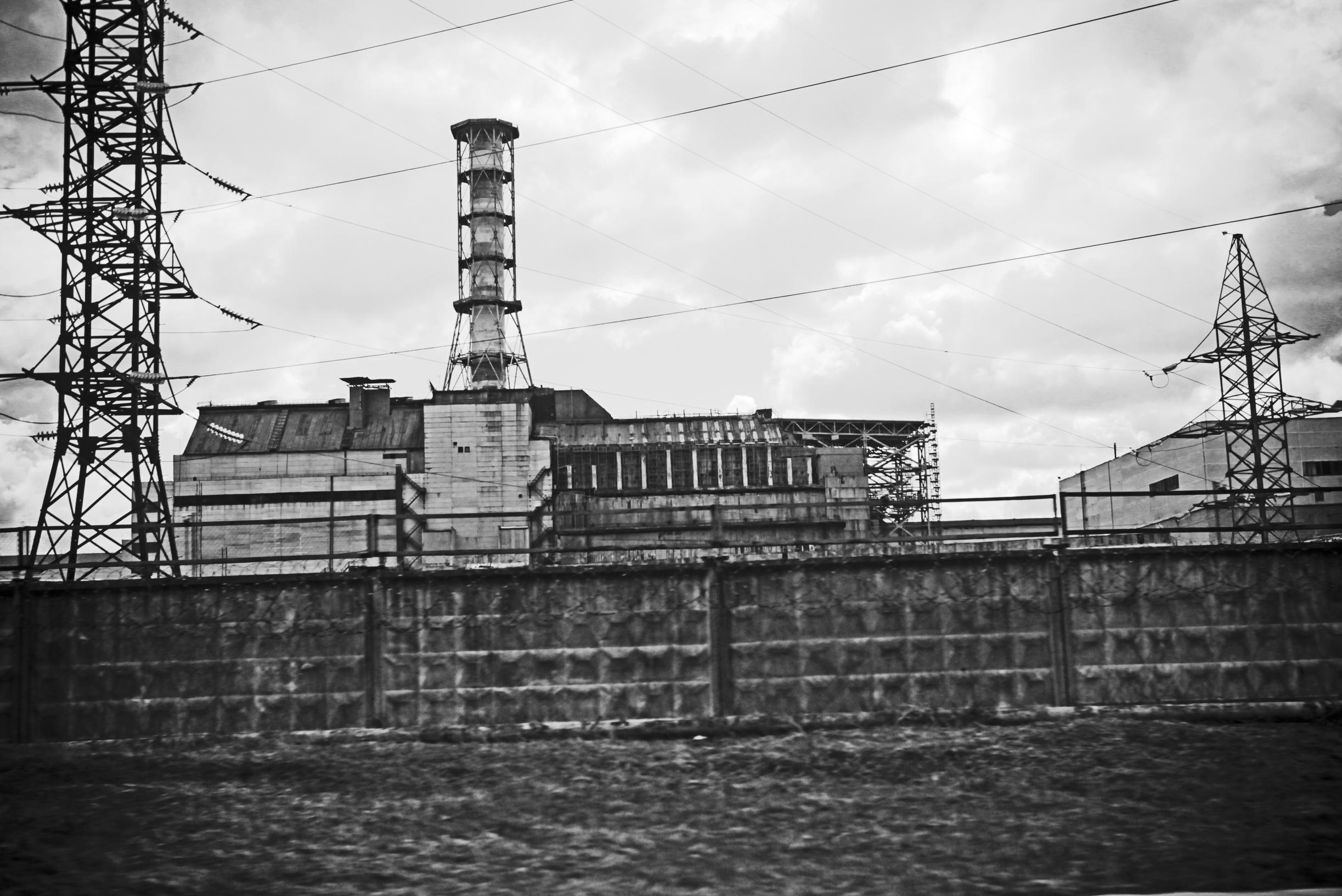 Zelenski herdenkt kernramp Tsjernobyl en waarschuwt voor nieuw nucleair ...