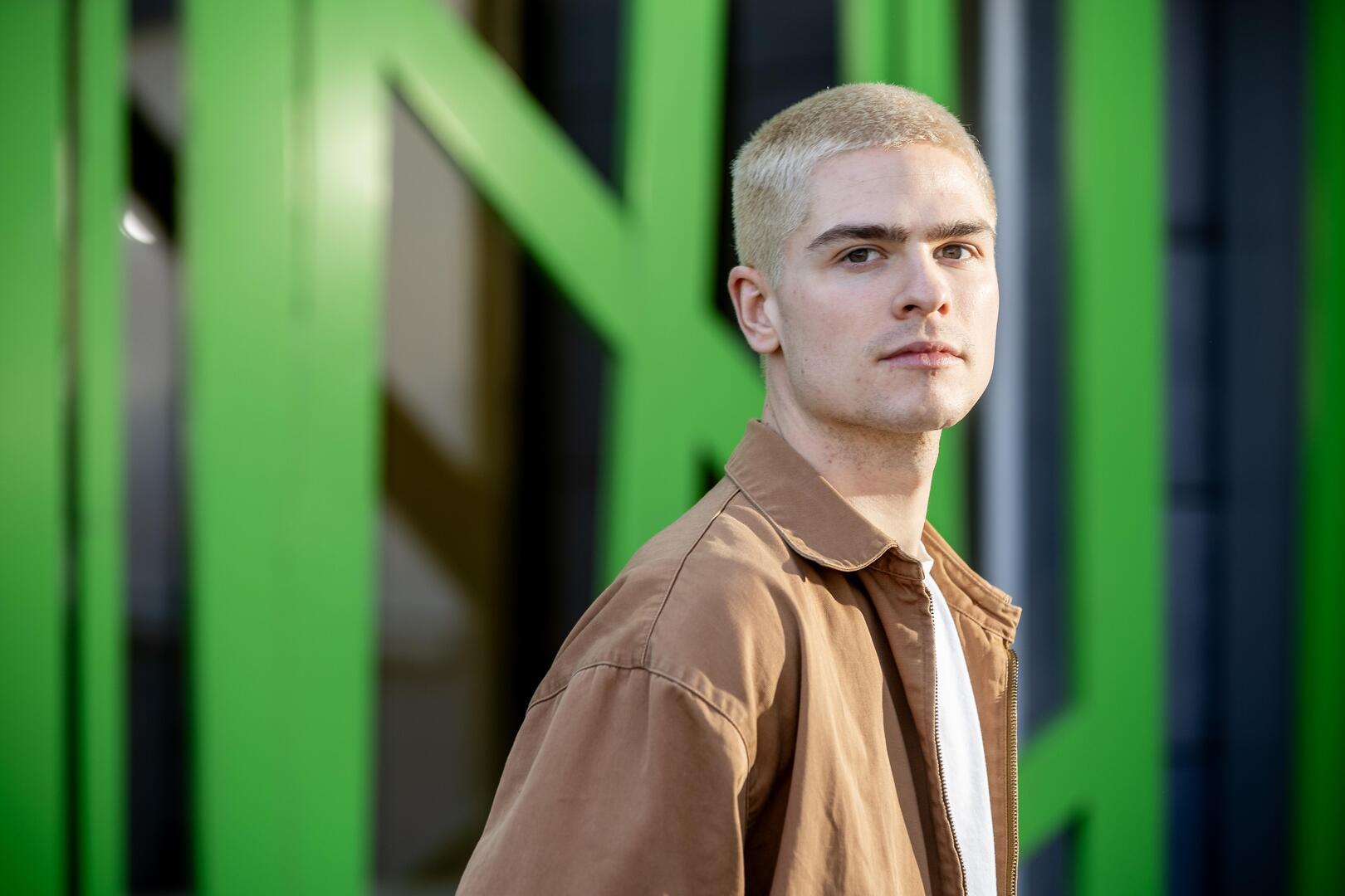 #LikeMe-gezicht Pieter Vreys laat Lotto Arena driemaal vollopen ...