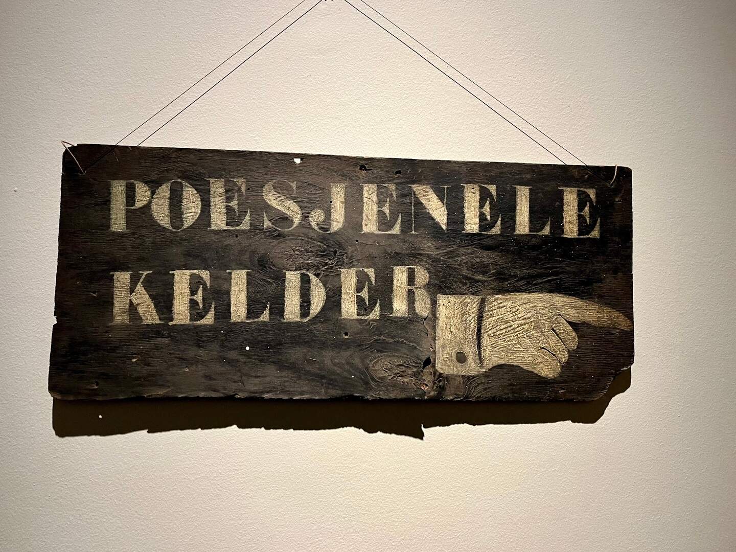Antwerpse poesjenellen in ere hersteld met expo in Nottebohmzaal: “Nu ...