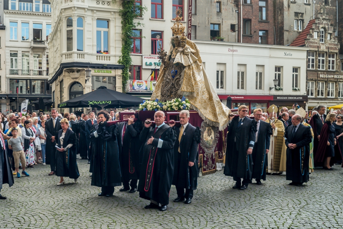 Bisdom viert Maria met processie | GVA