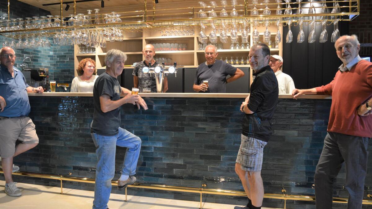 Parochiecentrum Sint-Martinus pakt uit met totaal vernieuwde toog en ...