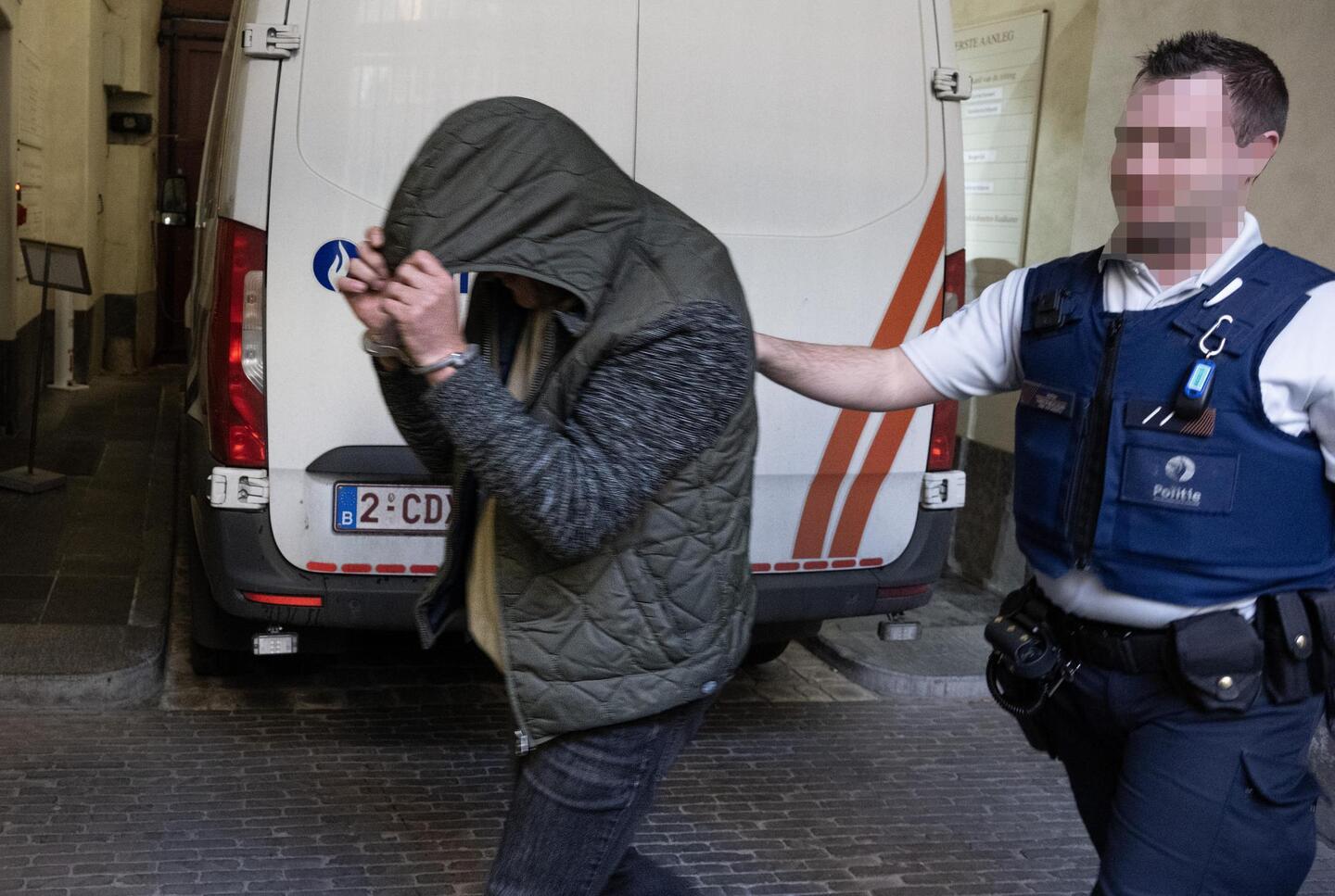 Ook twee zonen van Heidi De Schepper aanwezig op reconstructie van ...