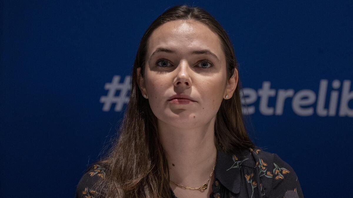 De appel valt niet ver van de boom: de jonge Eléonore Simonet is al de ...