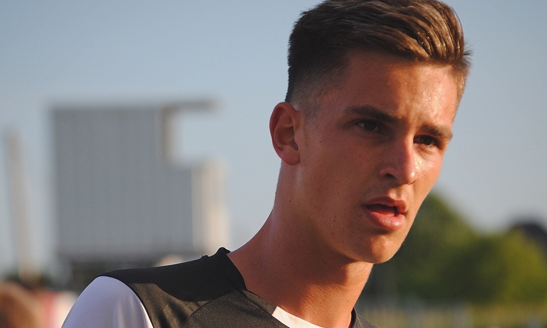 Jonge verdediger Alec Van Hoorenbeeck (19) maakt overstap van beloften ...