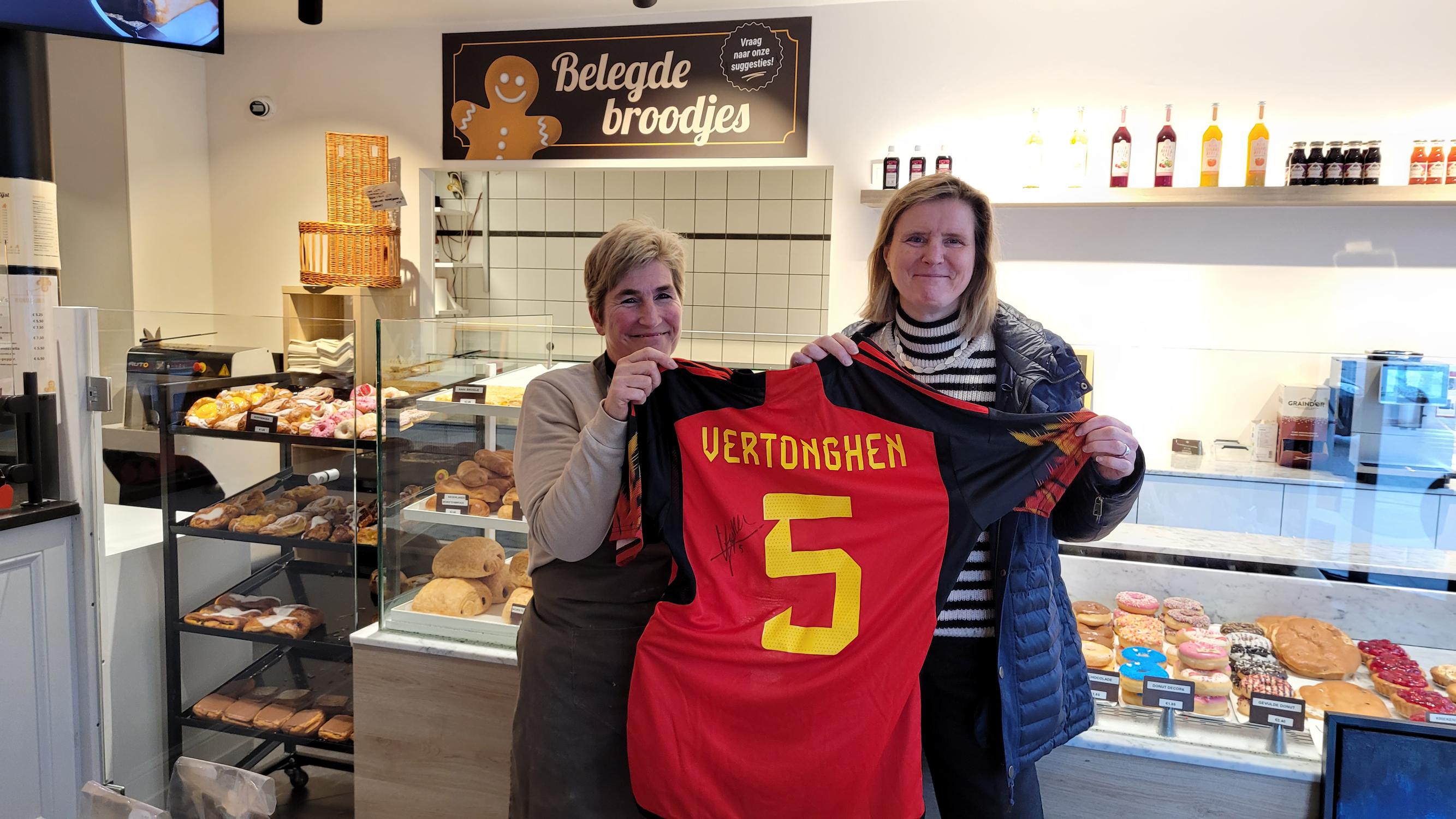 Brechts portret Jan Vertonghen brengt 1.250 euro op voor het fonds van ...