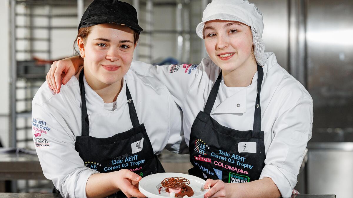 Nationale kookwedstrijd zet Oekraïense Paulina en Russische Danielle ...