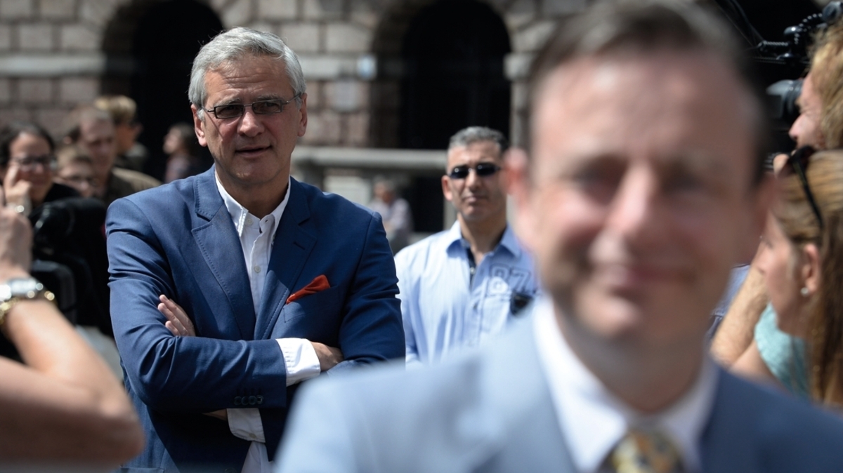 Kris Peeters laat met tweet weten dat hij zin heeft in strijd met De ...