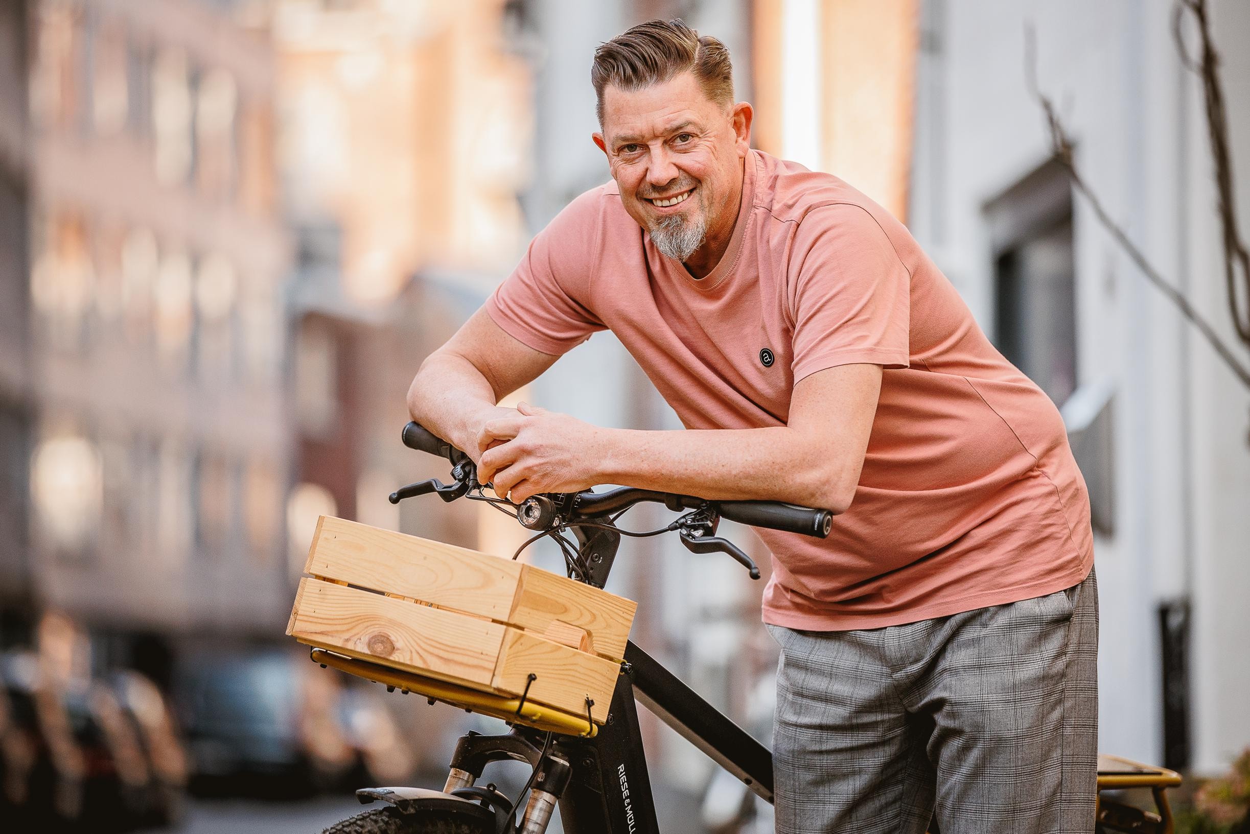 Philippe (55) verliest bijna voet na ongeval, raakt aan de drank ...
