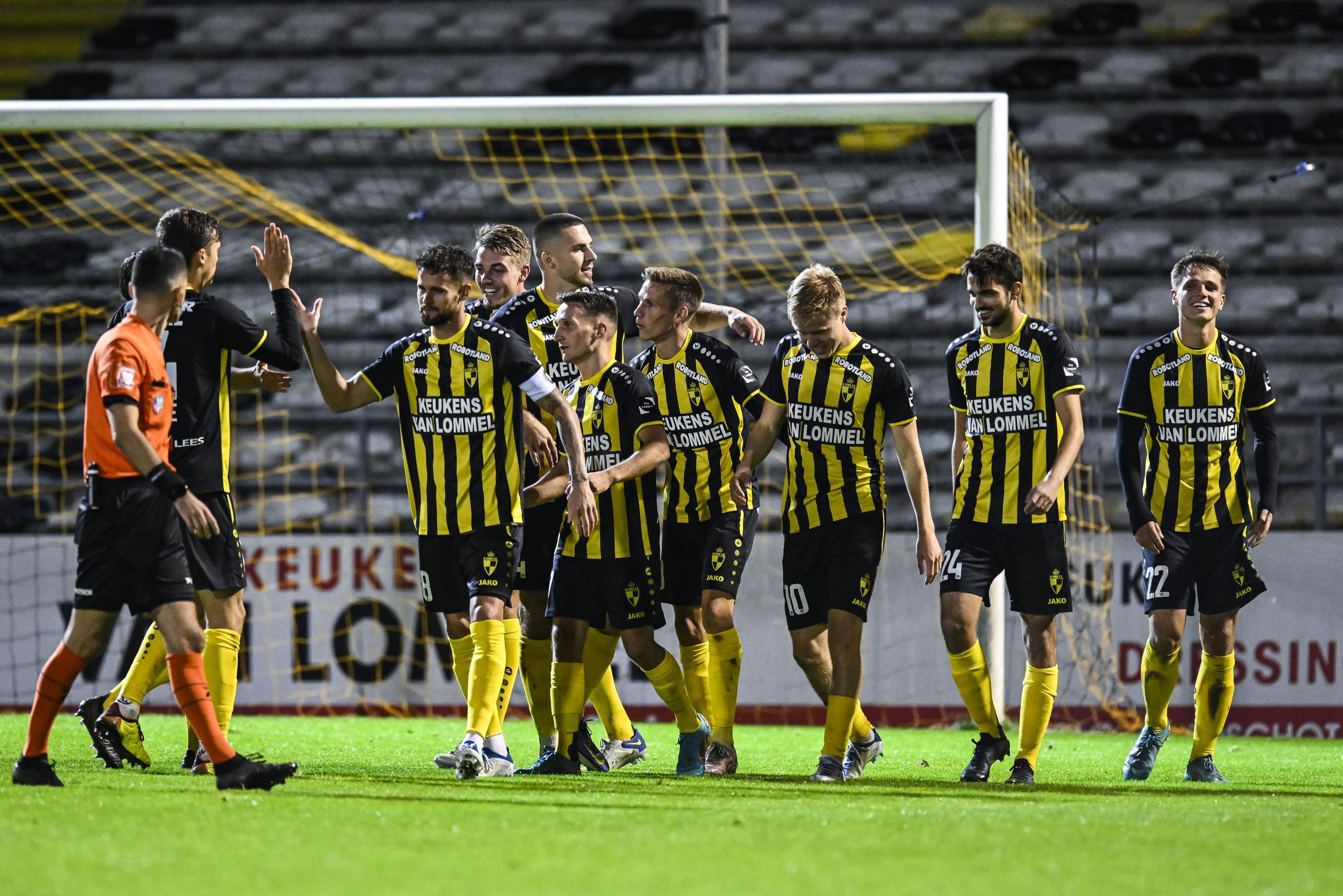 Lierse slalomt probleemloos langs RC Mechelen in Croky Cup | GVA