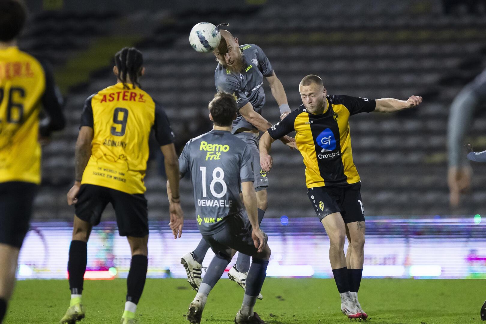 “De statistieken zijn Lierse niet gunstig gezind, maar voetbal blijft ...
