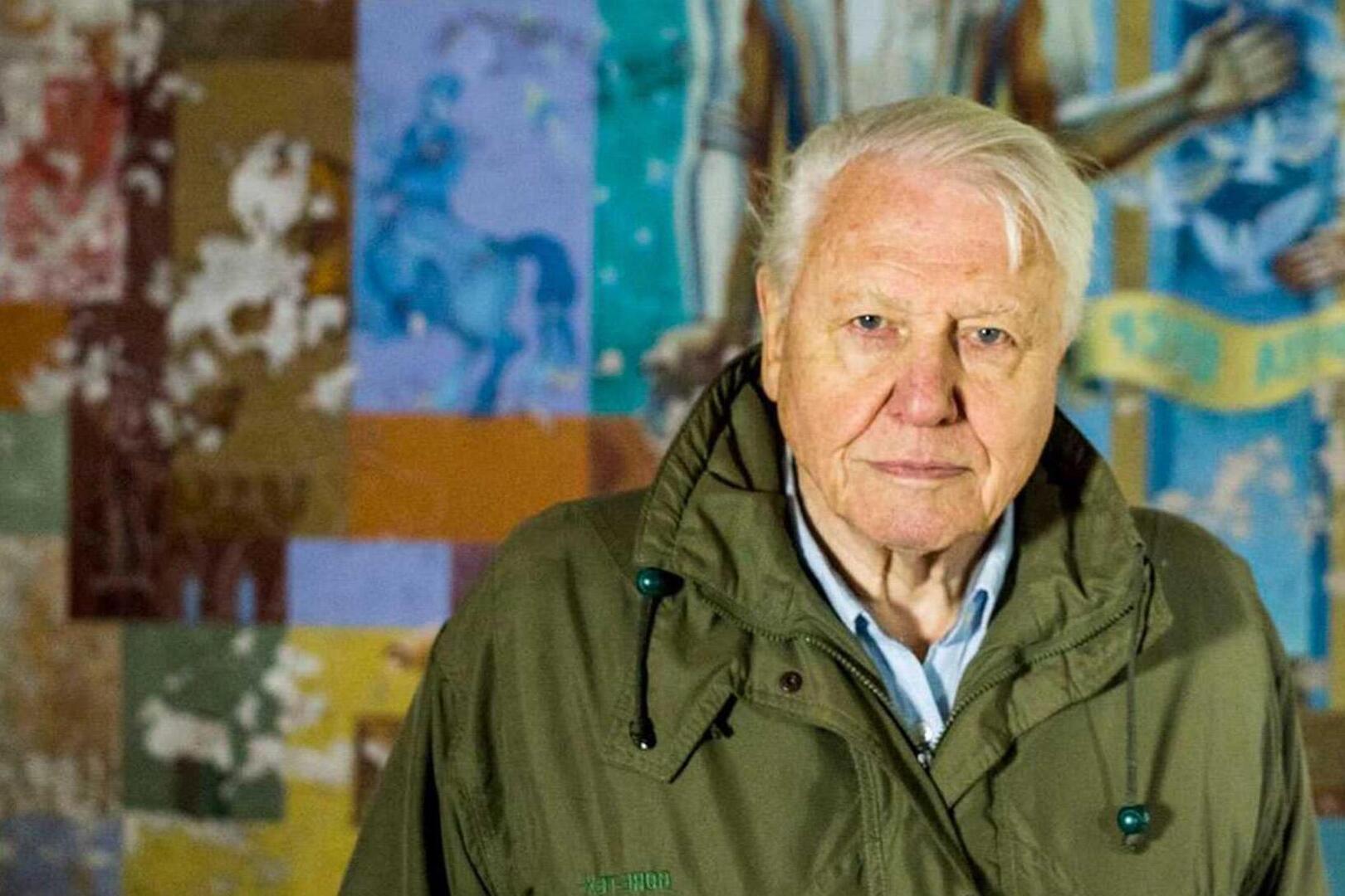 Op zijn 99ste kan hij het nog altijd: Sir David Attenborough lost ...