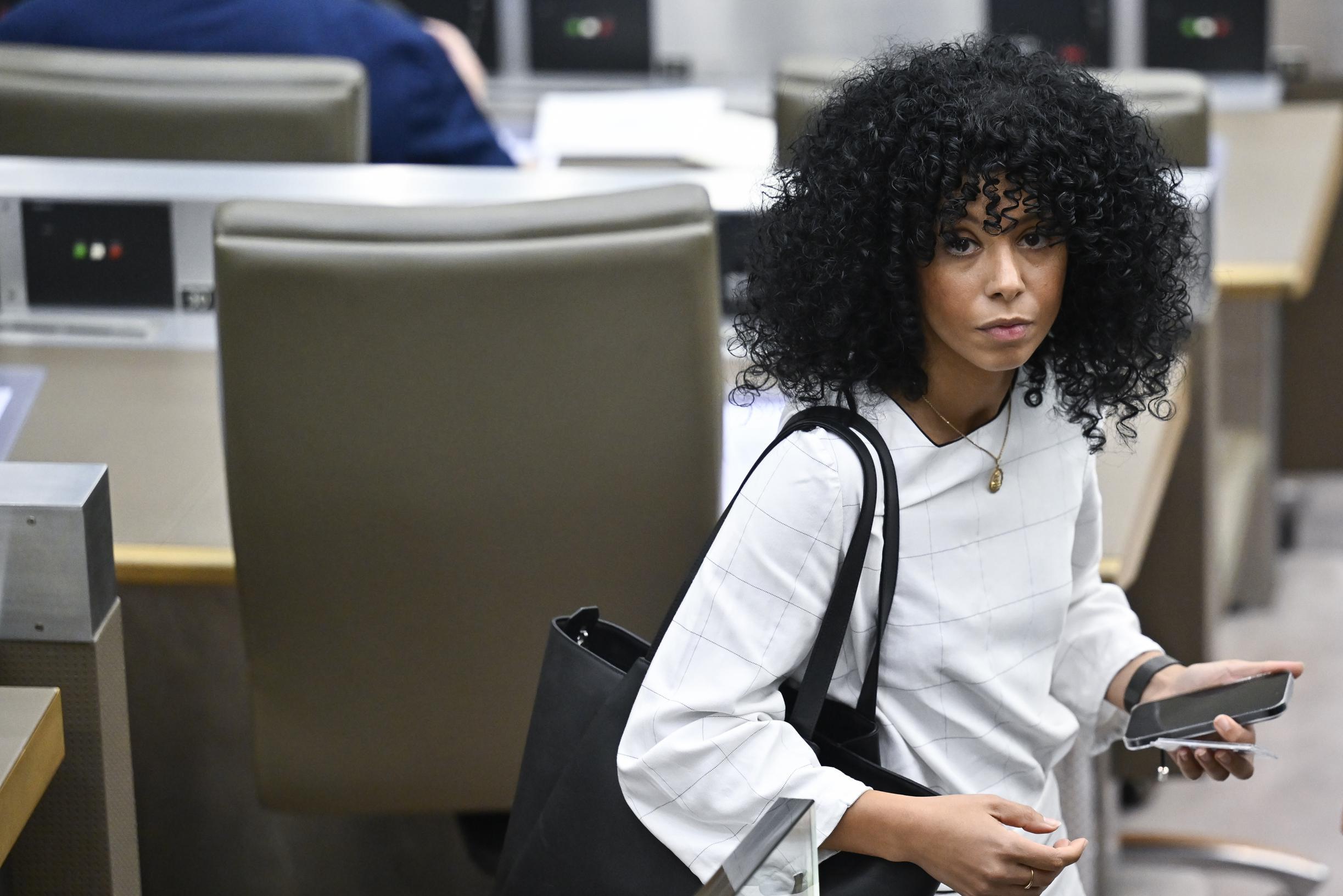 Sihame El Kaouakibi reageert op opduiken van nieuwe vervalste facturen ...