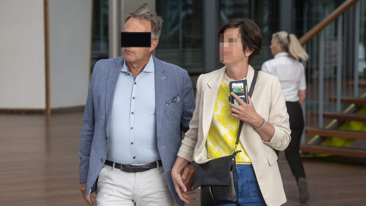 Voormalig decaan UAntwerpen krijgt 1 jaar cel met uitstel voor ...