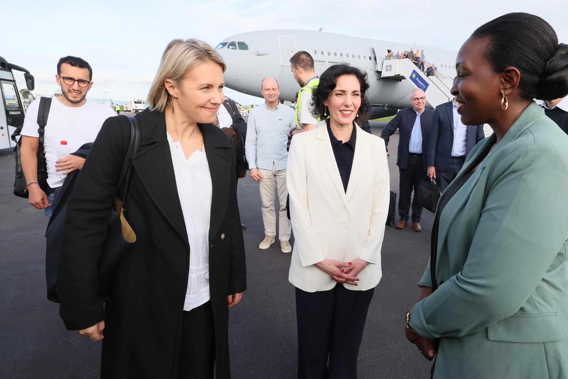 Ministers Lahbib en Dedonder in Rwanda voor herdenking genocide | GVA