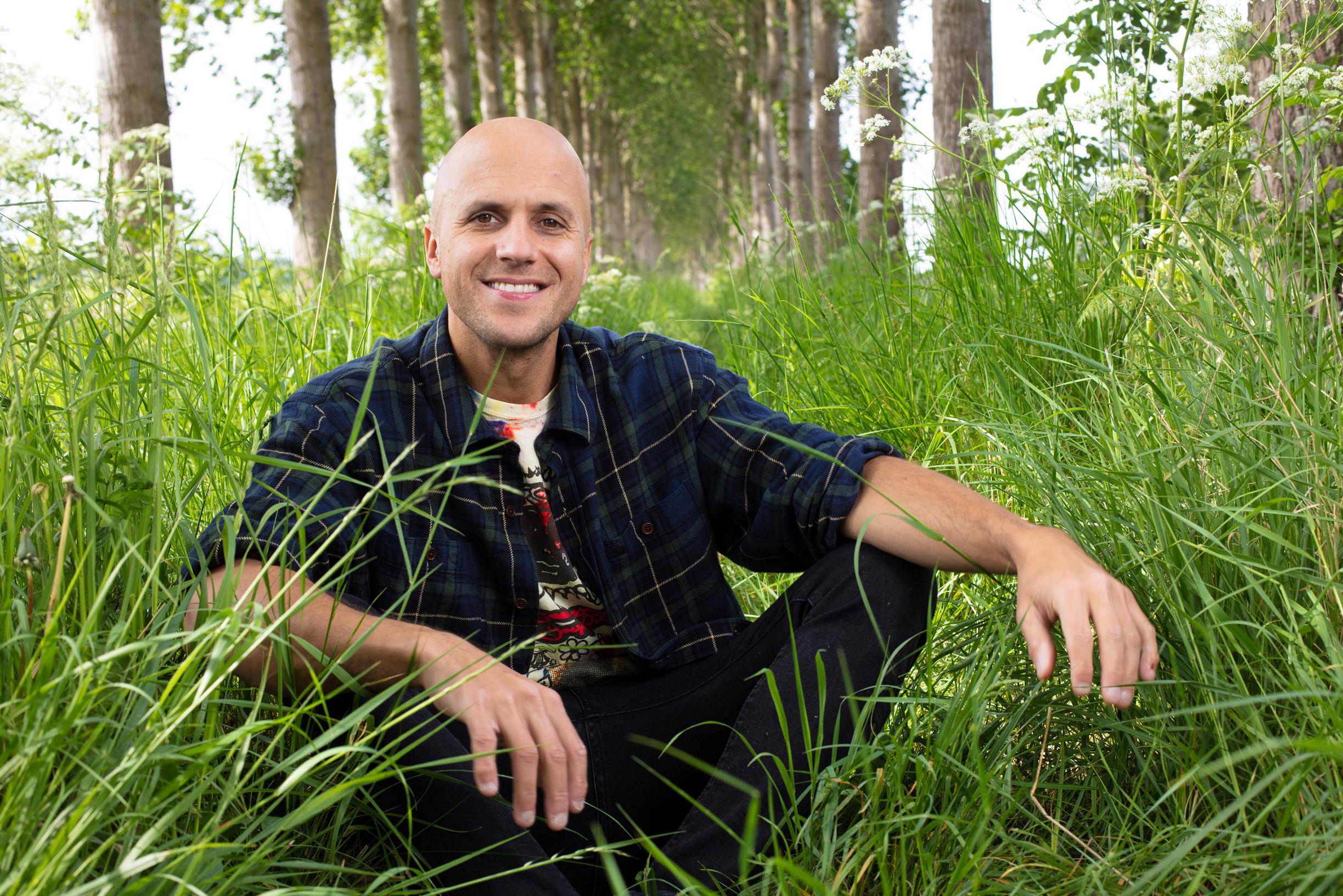Zanger Milow werkt aan nieuw album én maakt opwachting in ‘De slimste ...