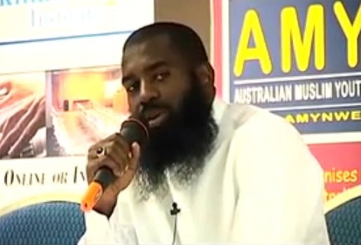 Amerikaanse rapper Loon in de gevangenis van Vorst | HBVL