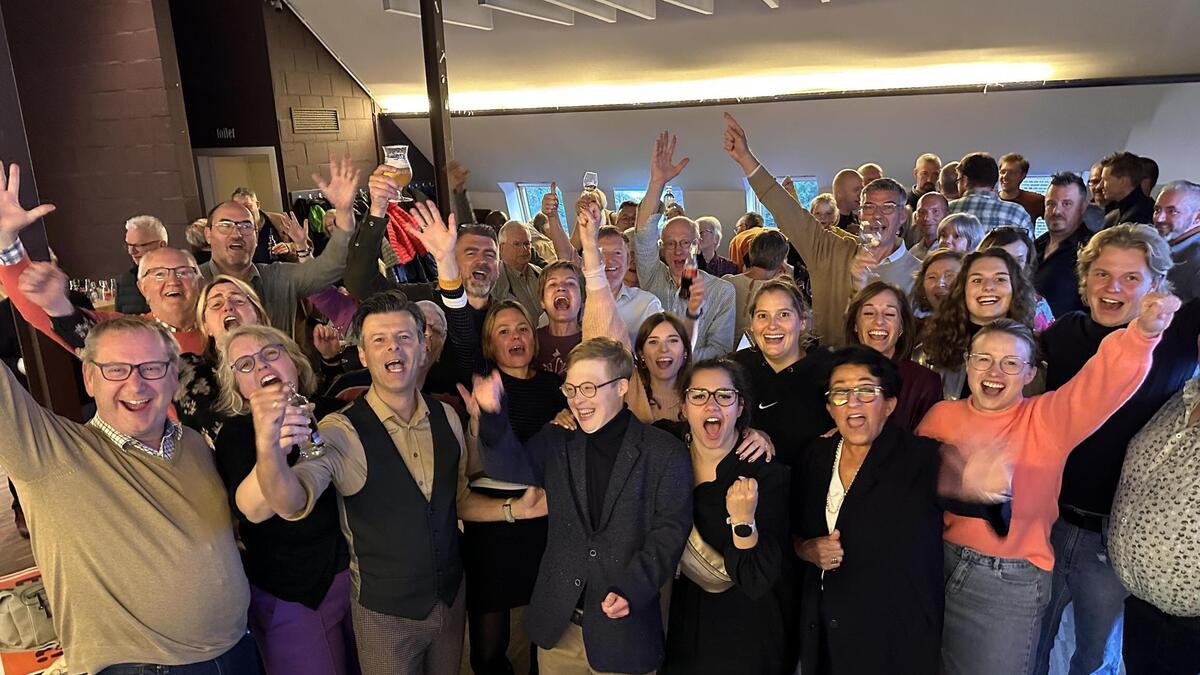 “Een mokerslag”: burgemeester Jan Moons moet sjerp afgeven in Heist, CD ...