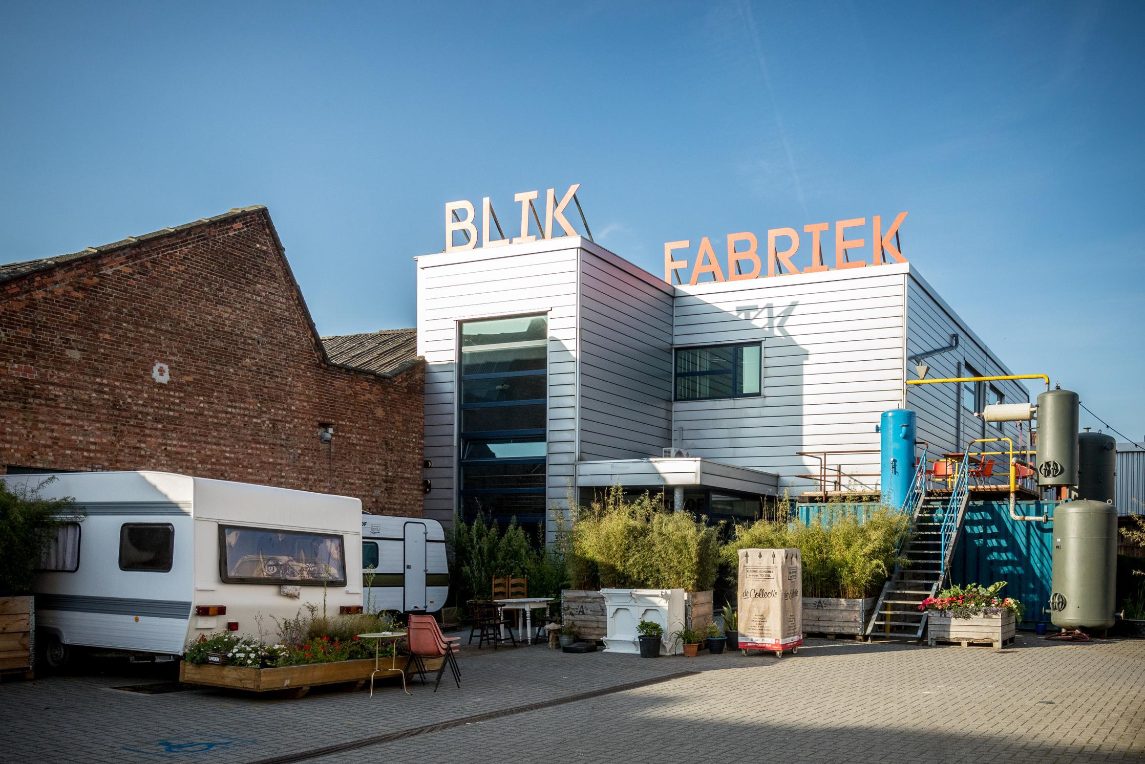 Gloednieuwe festival ‘Vers Vuur’ palmt Blikfabriek in: muziekoptredens, voordrachten én ...