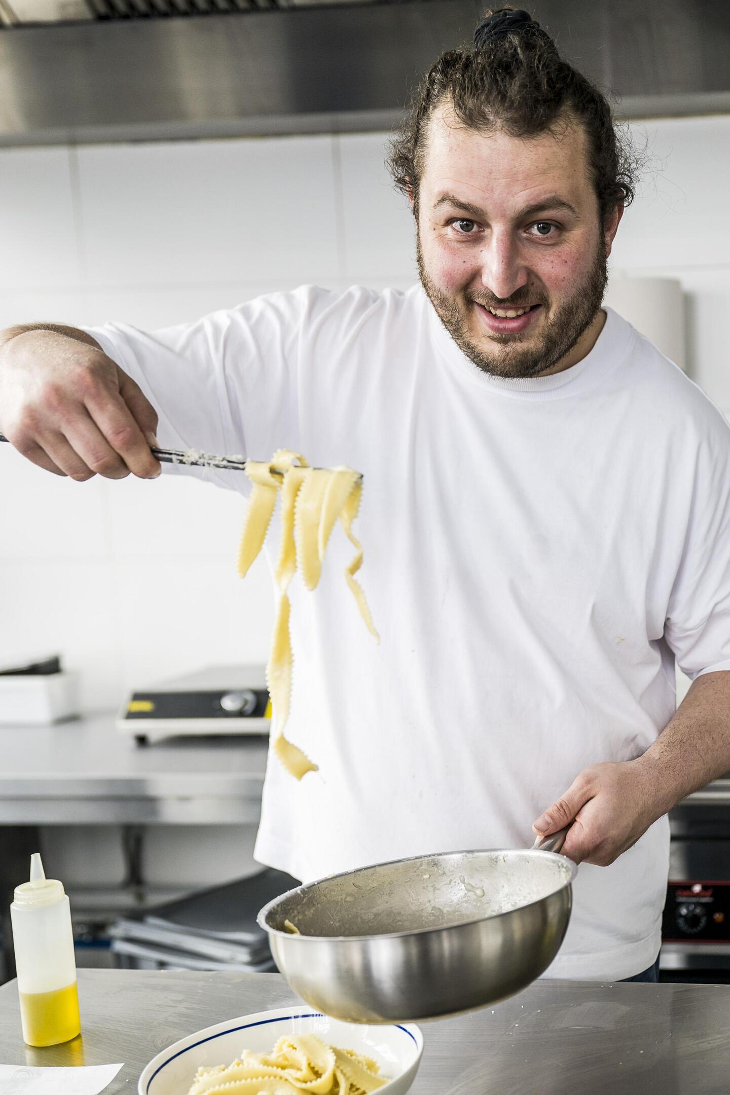 Giorgio en Delphine openen al derde zaak met Siciliaanse stempel in ...