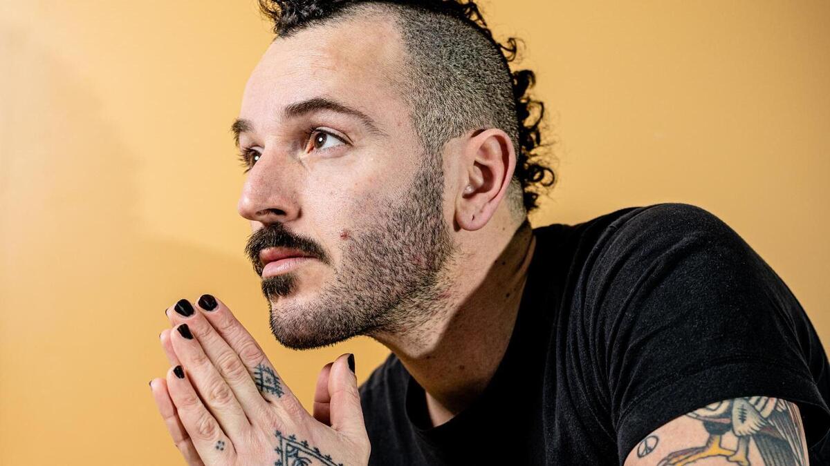 Jaouad Alloul komt nu ook met eerste roman: “Noem me zéker geen ...