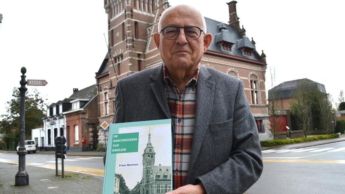 Nieuw allesomvattend boek over Emblem: “Zo’n arm dorp dat de pastoor in ...