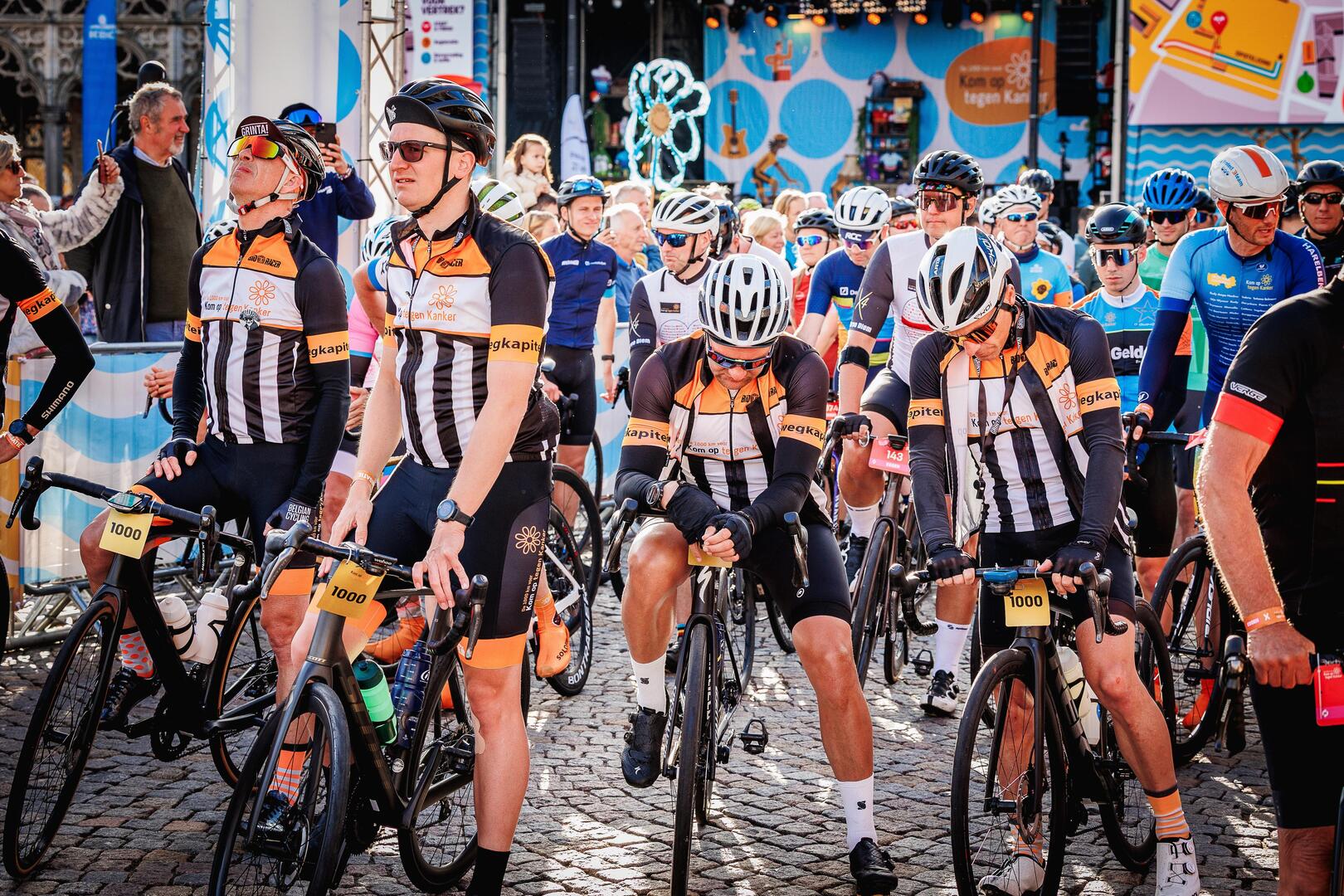 1000 km voor Kom op tegen Kanker brengt recordbedrag van 7.362.000 euro ...