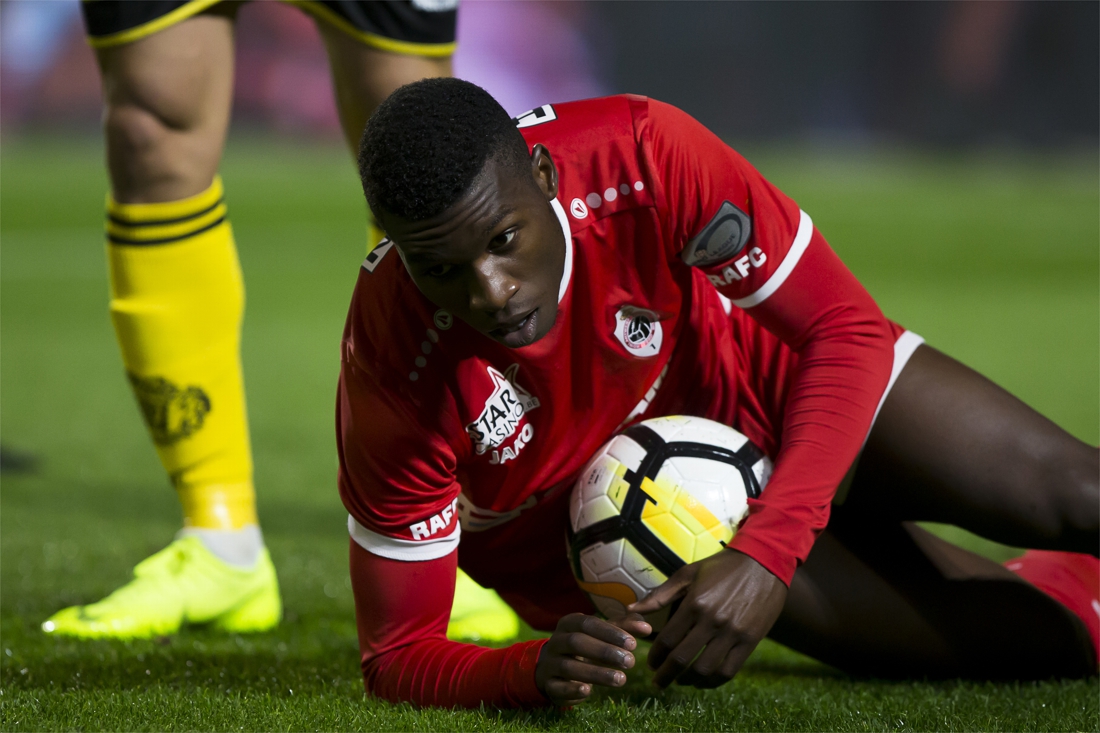 Antwerp begint er weer aan (met Buta en één keeper) | GVA