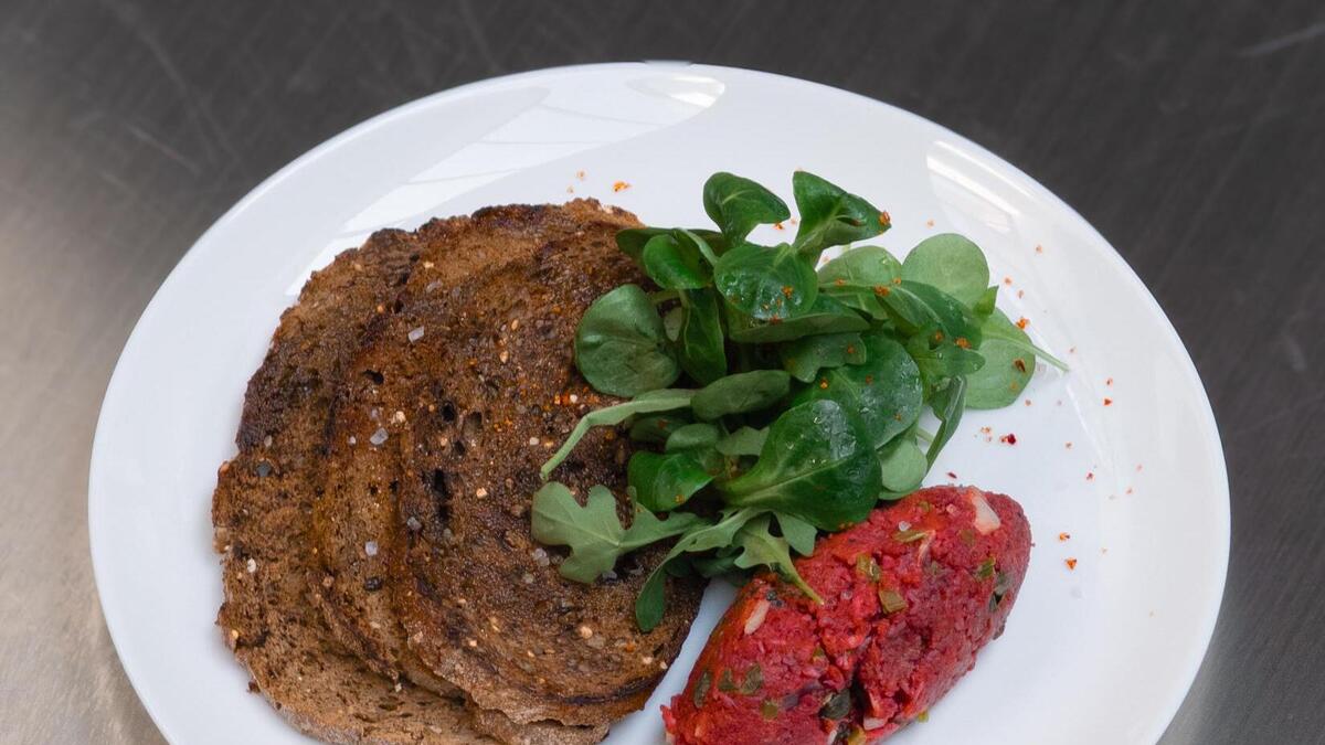 Burgers zonder beest, in de leer bij Tony Le Duc of een bijzondere ...