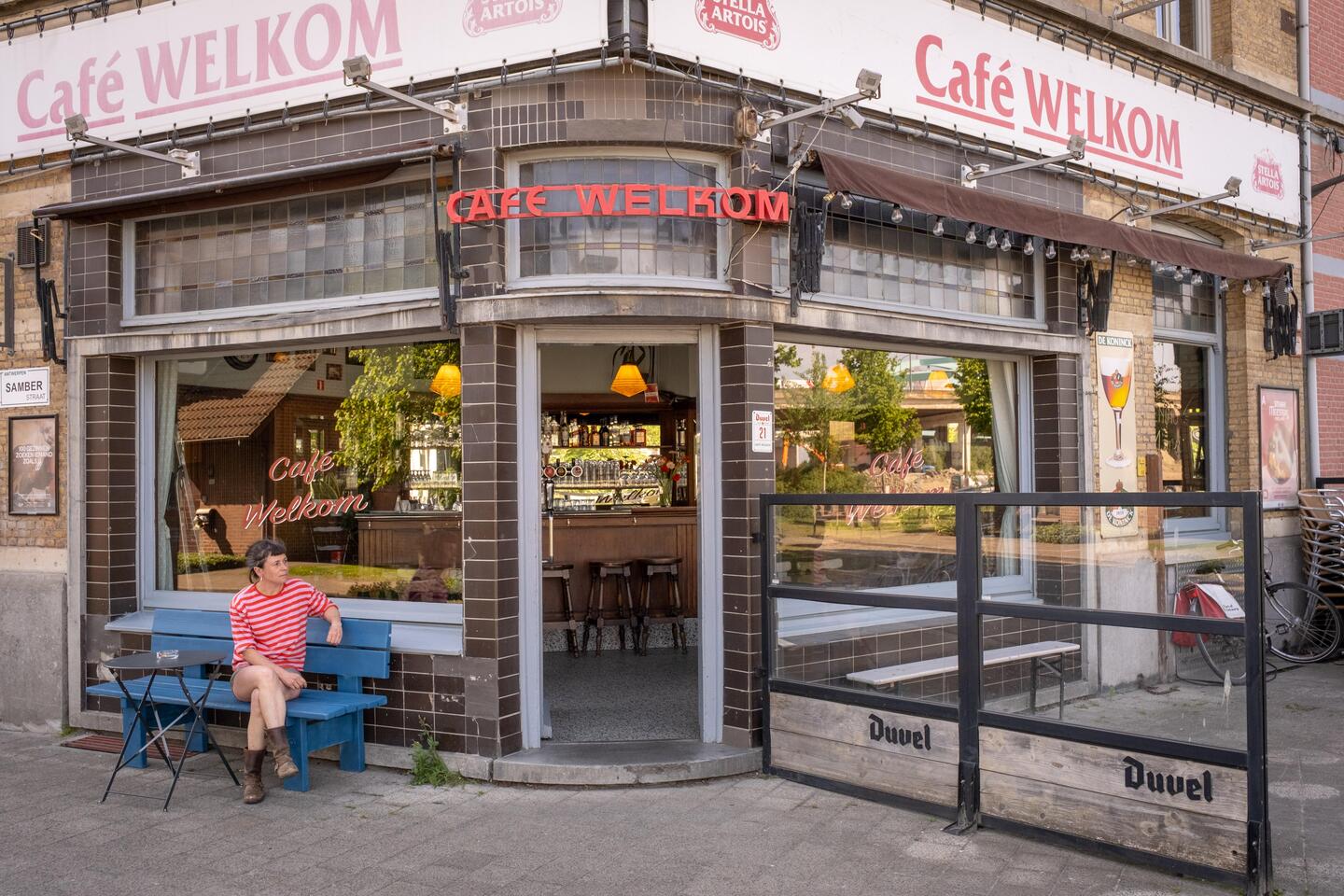 Marieke Loose (42) neemt op den Dam café Welkom over: “Ik geloof dat elke buurt een goei café ...