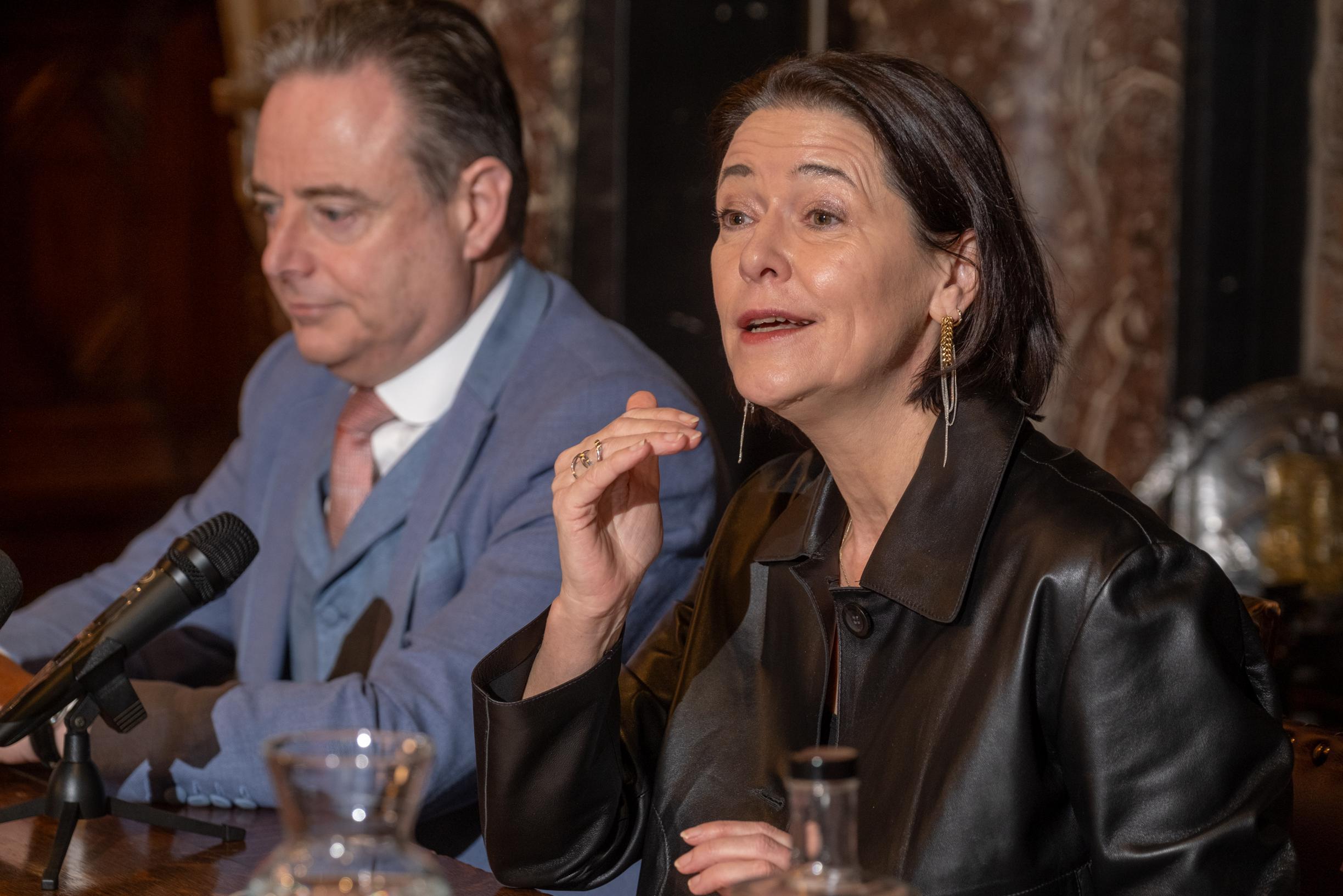 Vooruit-kopvrouw Kathleen Van Brempt is tevreden met nieuw Antwerps ...